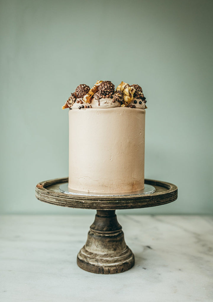 Celebration Layer Cakes – Frank & Harri